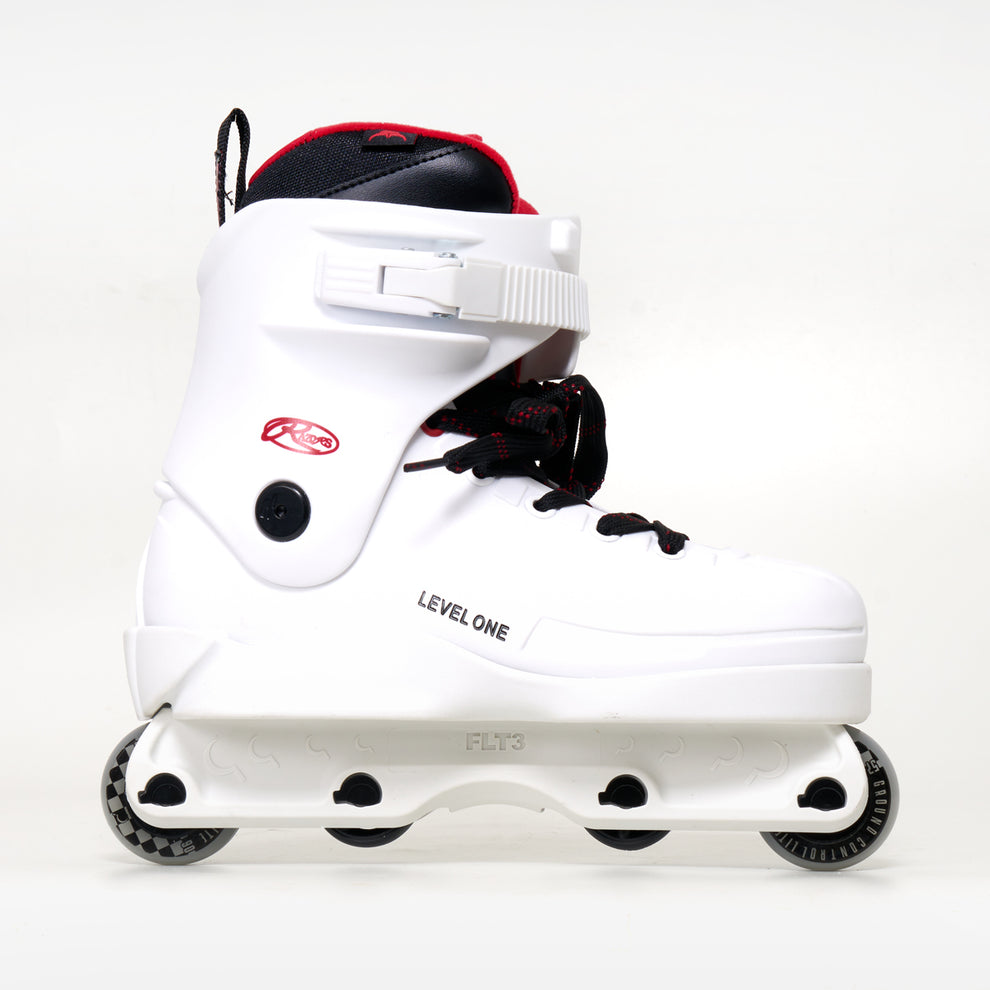 Razors Cult Level One Skates - White – Loco Skates