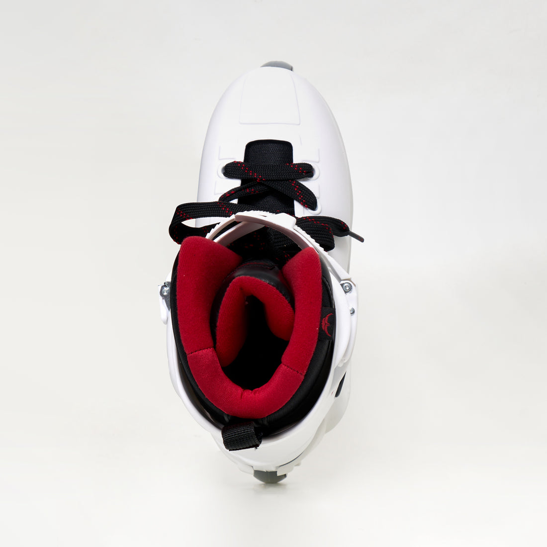 Razors Cult Level One Skates - White – Loco Skates