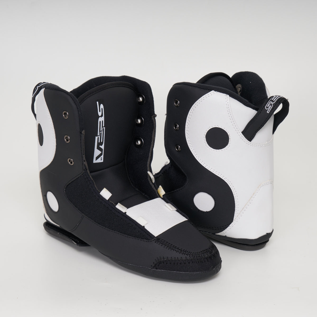 Seba Balance Black Liners – Loco Skates